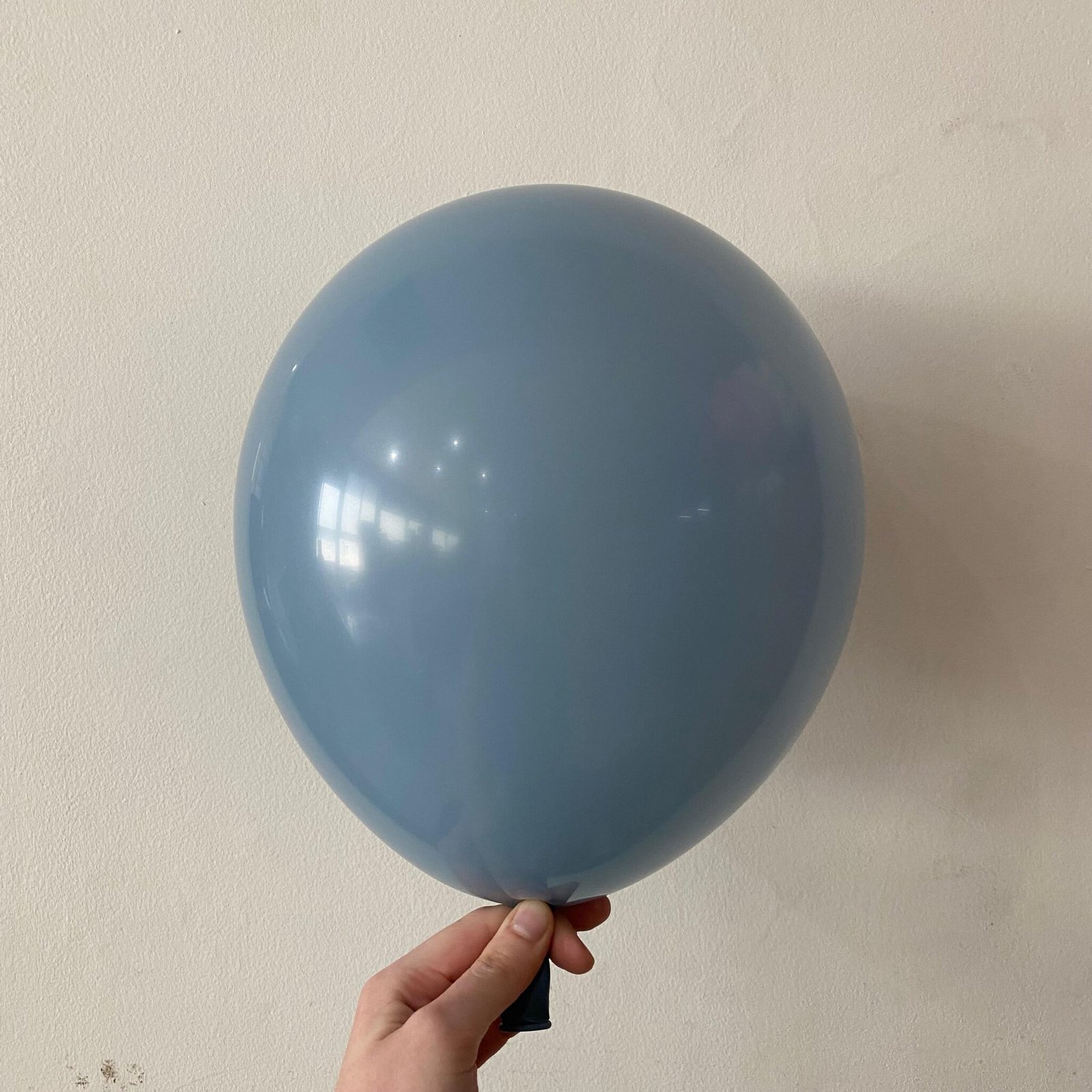 GLOBO TIP 12″ Azul dusk (100 unidades) – Sr Globo